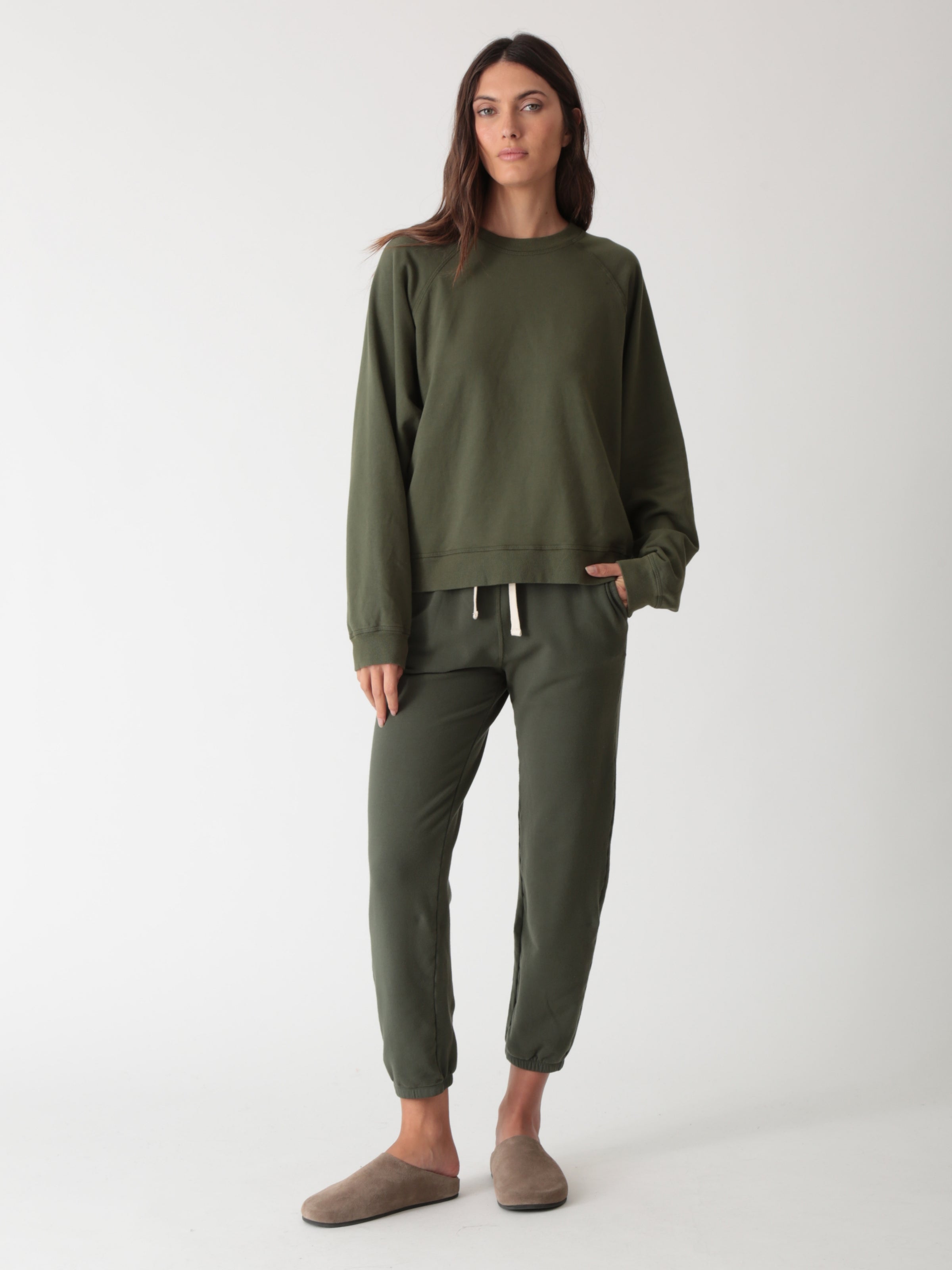 Classic Jogger Army – Electric & Rose Clothing